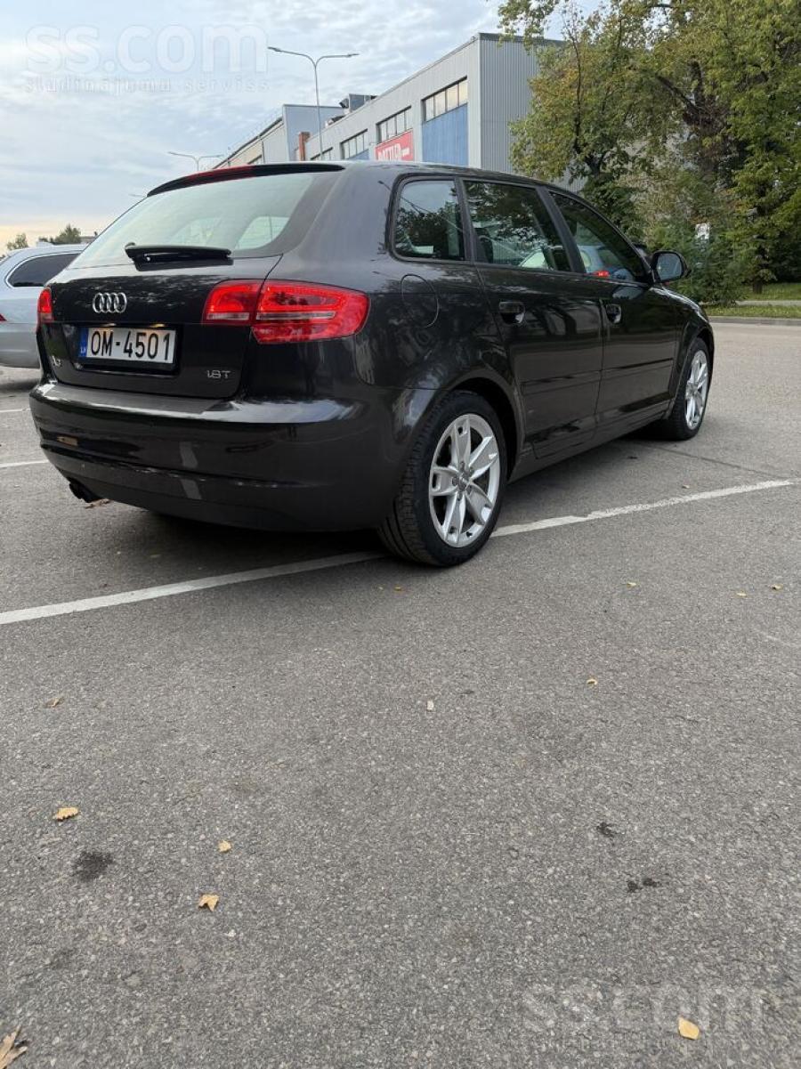 Pelēks Audi A3 2009 Daugavpils, ar dzinēja tilpumu 1.80 L un nobraukumu 240 tūkst. km par 5100 €, foto 6 vietnē AUTOMOTO.COM.LV