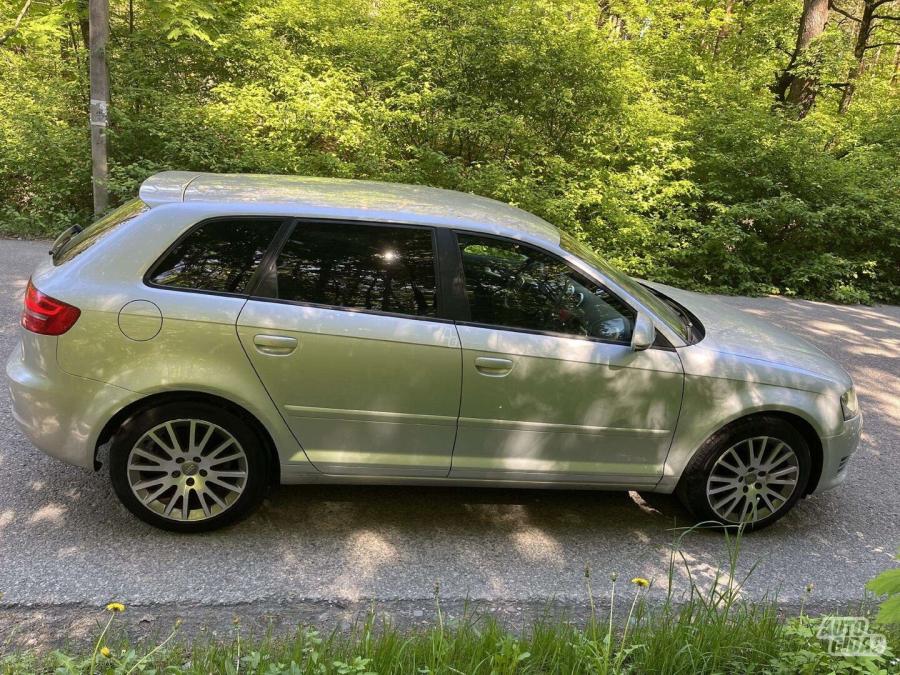 Grey Audi A3 2010 in Kaunas, with an engine capacity of 1.40 L and mileage of 251 thousand km for 5880 €, photo 4 on AUTOMOTO.COM.LV