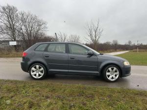 Pelēks Audi A3 2010 Šauļi, ar dzinēja tilpumu 1.60 L un nobraukumu 251 tūkst. km par 3700 €, foto 4 vietnē AUTOMOTO.COM.LV