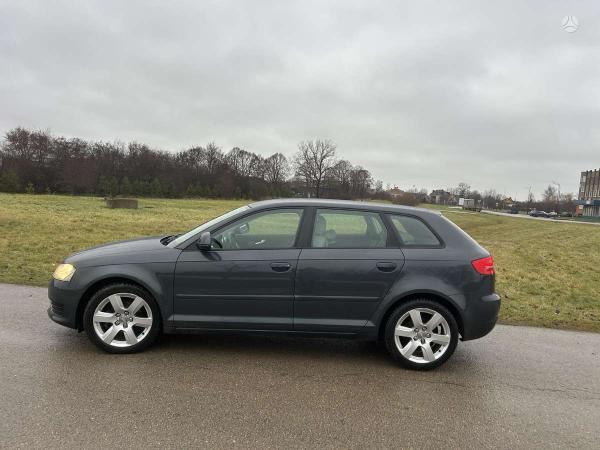 Pelēks Audi A3 2010 Šauļi, ar dzinēja tilpumu 1.60 L un nobraukumu 251 tūkst. km par 3700 €, foto 8 vietnē AUTOMOTO.COM.LV