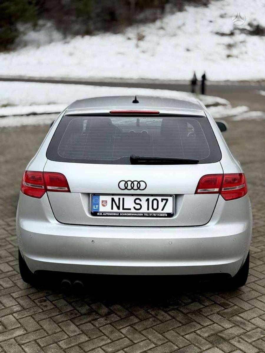 Grey Audi A3 2010 in Vilnius, with an engine capacity of 2.00 L and mileage of 290 thousand km for 4200 €, photo 5 on AUTOMOTO.COM.LV