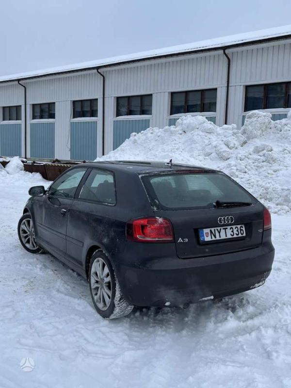 Pelēks Audi A3 2010 Viļņa, ar dzinēja tilpumu 1.60 L un nobraukumu 360 tūkst. km par 3400 €, foto 4 vietnē AUTOMOTO.COM.LV