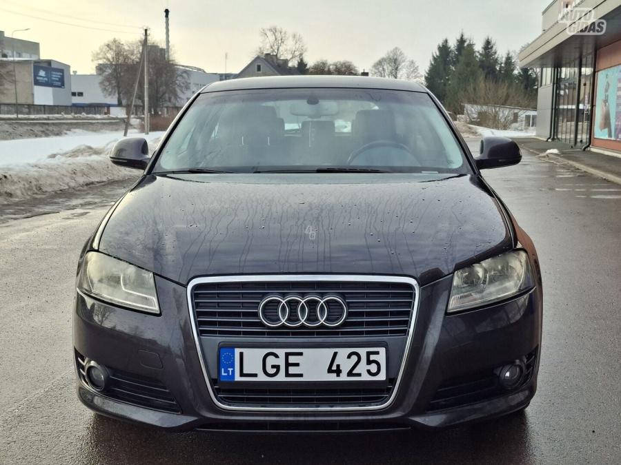Grey Audi A3 2010 in Silute, with an engine capacity of 1.60 L and mileage of 228 thousand km for 3000 €, photo 3 on AUTOMOTO.COM.LV