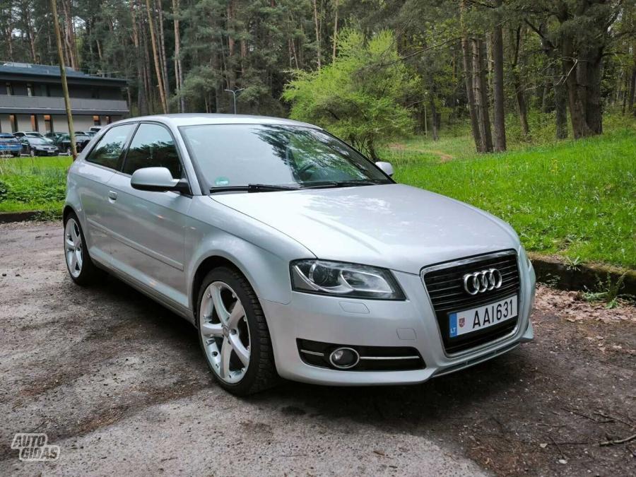 Grey Audi A3 2010 in Vilnius, with an engine capacity of 1.60 L and mileage of 338 thousand km for 4300 €, photo 1 on AUTOMOTO.COM.LV