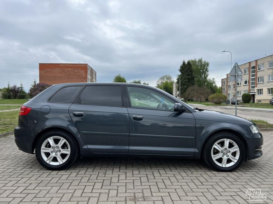 Grey Audi A3 2010 in Kaisiadorys, with an engine capacity of 1.60 L and mileage of 274 thousand km for 4850 €, photo 12 on AUTOMOTO.COM.LV