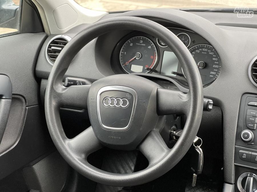 Grey Audi A3 2010 in Kaisiadorys, with an engine capacity of 1.60 L and mileage of 274 thousand km for 4850 €, photo 28 on AUTOMOTO.COM.LV