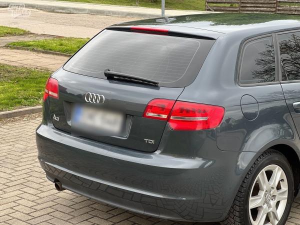 Pelēks Audi A3 2010 Kaišiadorys, ar dzinēja tilpumu 1.60 L un nobraukumu 274 tūkst. km par 4700 €, foto 7 vietnē AUTOMOTO.COM.LV
