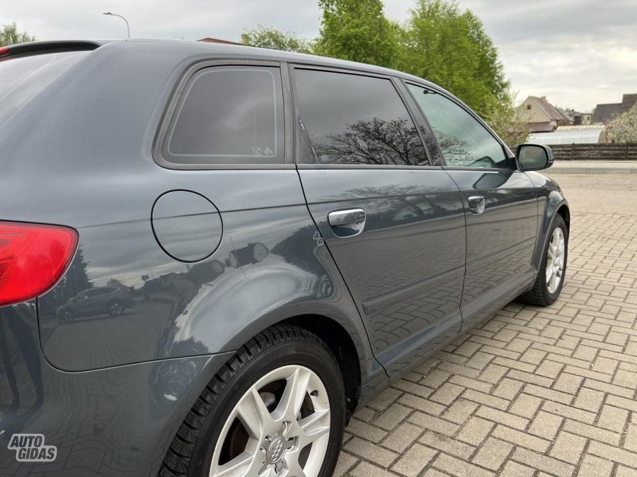 Grey Audi A3 2010 in Kaisiadorys, with an engine capacity of 1.60 L and mileage of 274 thousand km for 4700 €, photo 16 on AUTOMOTO.COM.LV