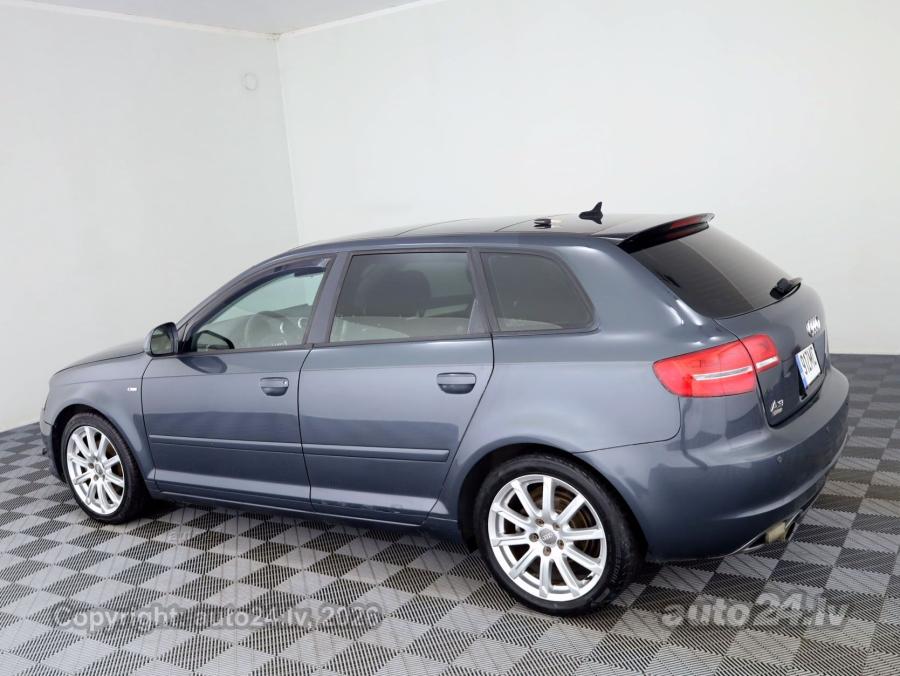 Pelēks Audi A3 2010 Tallina, ar dzinēja tilpumu 2.00 L un nobraukumu 194 tūkst. km par 3599 €, foto 5 vietnē AUTOMOTO.COM.LV