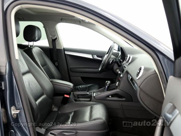 Grey Audi A3 2010 in Tallinn, with an engine capacity of 2.00 L and mileage of 194 thousand km for 3599 €, photo 6 on AUTOMOTO.COM.LV