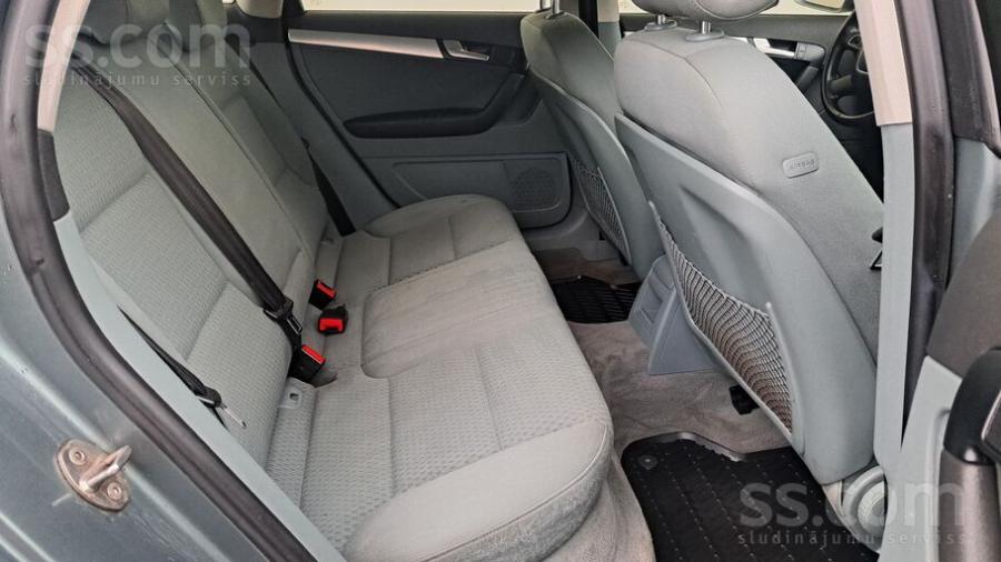 Pelēks Audi A3 2010 Ogre, ar dzinēja tilpumu 1.40 L un nobraukumu 233 tūkst. km par 5490 €, foto 13 vietnē AUTOMOTO.COM.LV