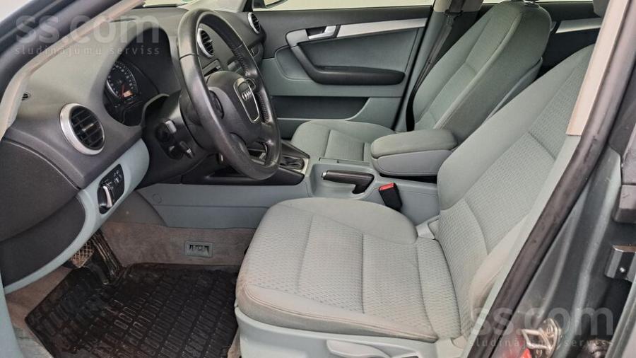 Pelēks Audi A3 2010 Ogre, ar dzinēja tilpumu 1.40 L un nobraukumu 233 tūkst. km par 5490 €, foto 15 vietnē AUTOMOTO.COM.LV