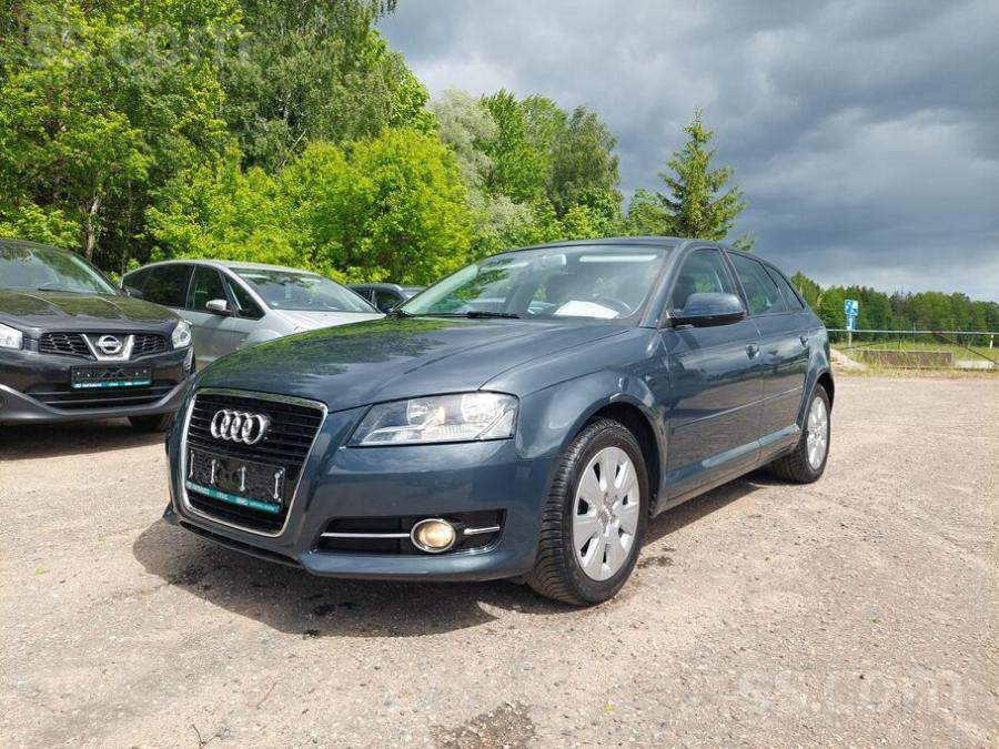 Pelēks Audi A3 2010 Cēsis, ar dzinēja tilpumu 1.40 L un nobraukumu 192 tūkst. km par 5950 €, foto 1 vietnē AUTOMOTO.COM.LV
