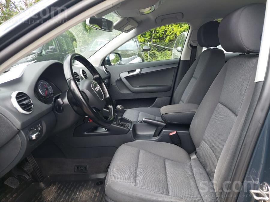 Pelēks Audi A3 2010 Cēsis, ar dzinēja tilpumu 1.40 L un nobraukumu 192 tūkst. km par 5950 €, foto 7 vietnē AUTOMOTO.COM.LV