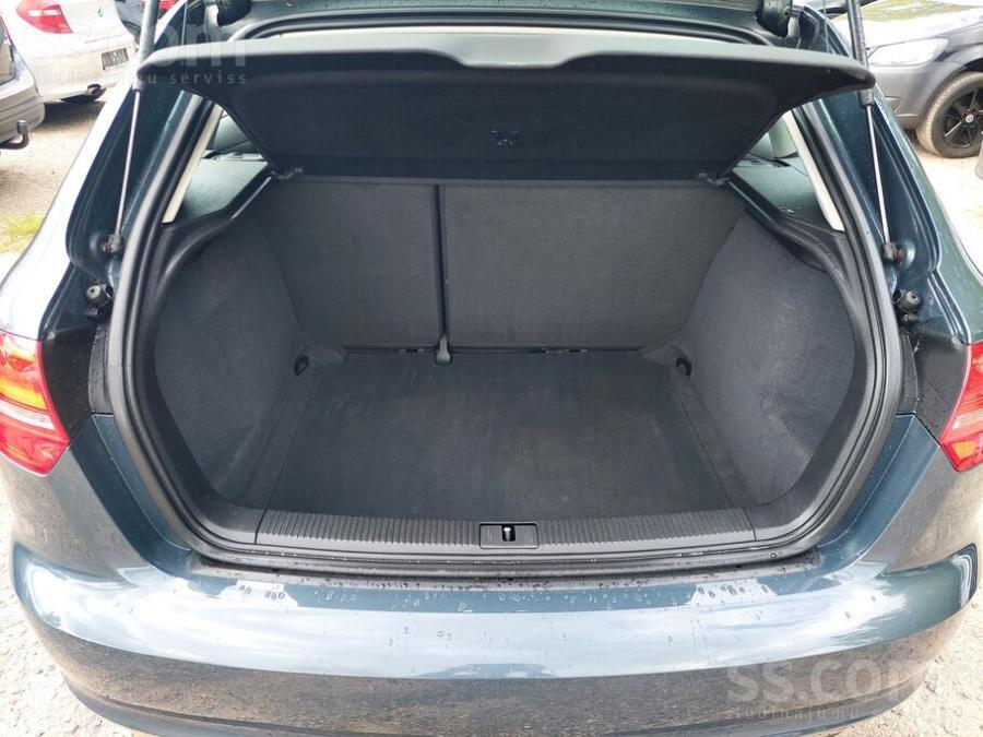 Pelēks Audi A3 2010 Cēsis, ar dzinēja tilpumu 1.40 L un nobraukumu 192 tūkst. km par 5950 €, foto 14 vietnē AUTOMOTO.COM.LV