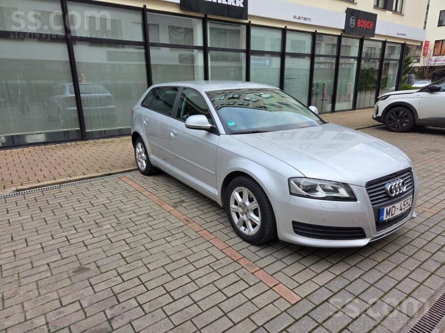 Pelēks Audi A3 2010 Rīga, ar dzinēja tilpumu 2.00 L un nobraukumu 227 tūkst. km par 4200 €, foto 1 vietnē AUTOMOTO.COM.LV