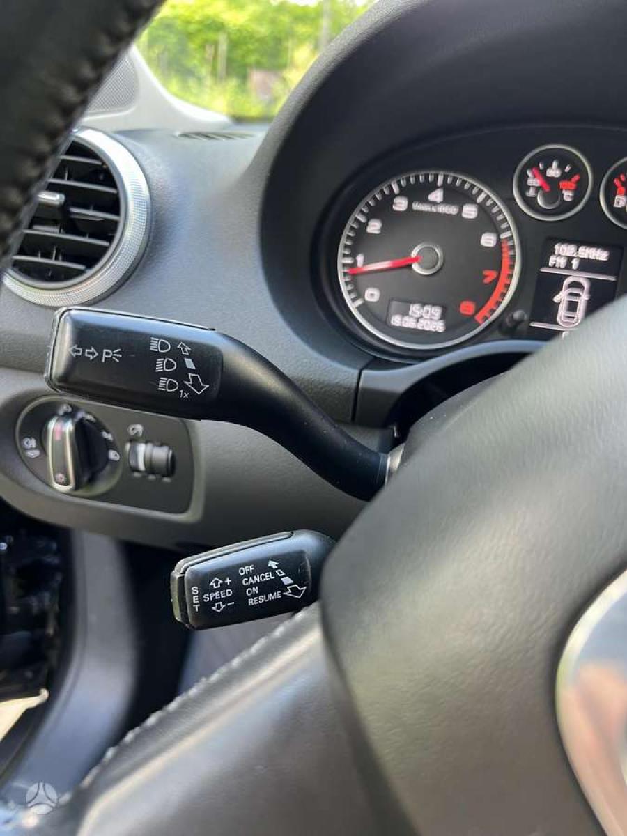 Pelēks Audi A3 2010 Kauņa, ar dzinēja tilpumu 1.39 L un nobraukumu 279 tūkst. km par 4600 €, foto 9 vietnē AUTOMOTO.COM.LV