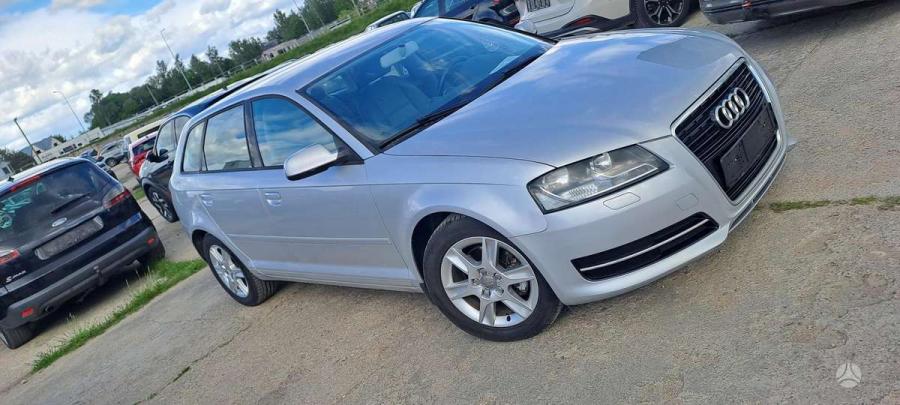 Pelēks Audi A3 2010 Utena, ar dzinēja tilpumu 1.39 L un nobraukumu 248 tūkst. km par 3950 €, foto 4 vietnē AUTOMOTO.COM.LV
