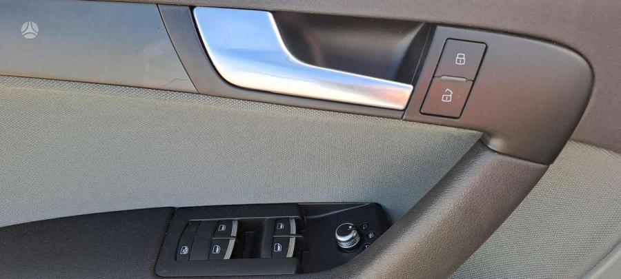 Pelēks Audi A3 2010 Utena, ar dzinēja tilpumu 1.39 L un nobraukumu 248 tūkst. km par 3950 €, foto 12 vietnē AUTOMOTO.COM.LV