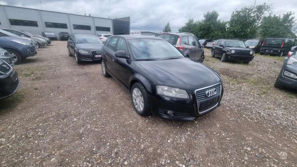 Pelēks Audi A3 2010 Ukmergė, ar dzinēja tilpumu 1.60 L un nobraukumu 260 tūkst. km par 3650 €, foto 9 vietnē AUTOMOTO.COM.LV