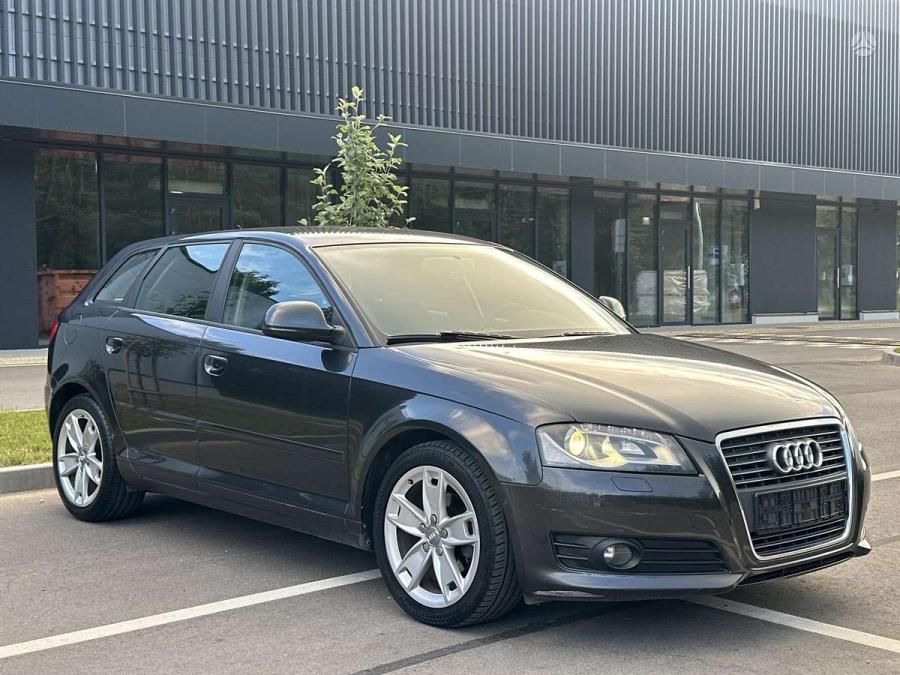 Pelēks Audi A3 2010 Utena, ar dzinēja tilpumu 1.60 L un nobraukumu 392 tūkst. km par 3999 €, foto 5 vietnē AUTOMOTO.COM.LV