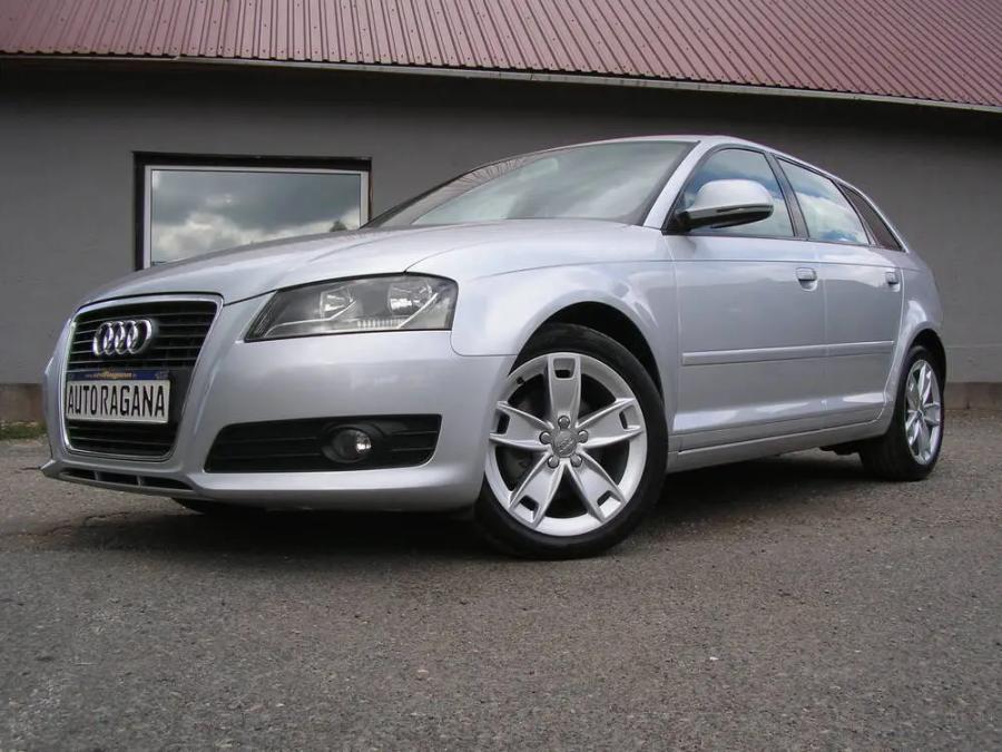 Pelēks Audi A3 2010 Sigulda, ar dzinēja tilpumu 2.00 L un nobraukumu 205 tūkst. km par 6750 €, foto 10 vietnē AUTOMOTO.COM.LV