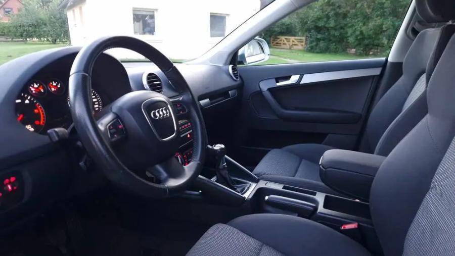 Pelēks Audi A3 2010 Sigulda, ar dzinēja tilpumu 2.00 L un nobraukumu 205 tūkst. km par 6750 €, foto 17 vietnē AUTOMOTO.COM.LV