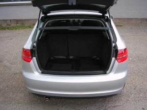 Pelēks Audi A3 2010 Sigulda, ar dzinēja tilpumu 2.00 L un nobraukumu 205 tūkst. km par 6750 €, foto 21 vietnē AUTOMOTO.COM.LV