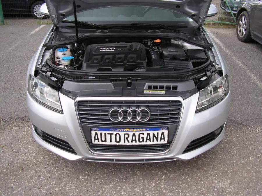 Pelēks Audi A3 2010 Sigulda, ar dzinēja tilpumu 2.00 L un nobraukumu 205 tūkst. km par 6750 €, foto 25 vietnē AUTOMOTO.COM.LV