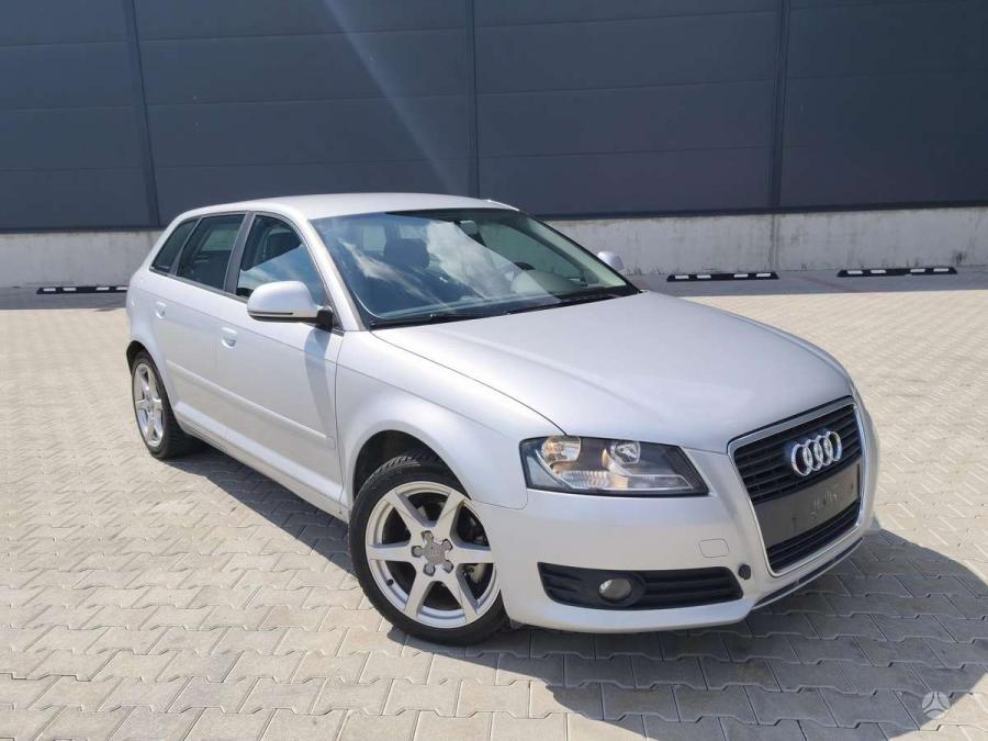 Pelēks Audi A3 2010 Šauļi, ar dzinēja tilpumu 1.40 L un nobraukumu 211 tūkst. km par 3000 €, foto 1 vietnē AUTOMOTO.COM.LV