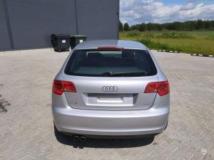 Pelēks Audi A3 2010 Šauļi, ar dzinēja tilpumu 1.40 L un nobraukumu 211 tūkst. km par 3000 €, foto 4 vietnē AUTOMOTO.COM.LV