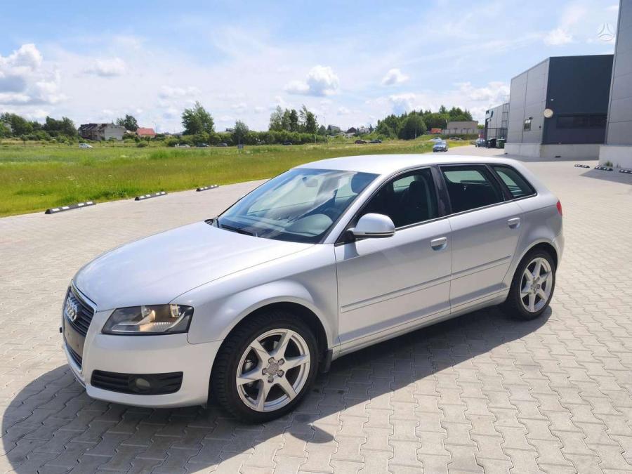 Pelēks Audi A3 2010 Šauļi, ar dzinēja tilpumu 1.40 L un nobraukumu 211 tūkst. km par 3000 €, foto 5 vietnē AUTOMOTO.COM.LV