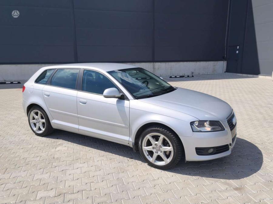 Pelēks Audi A3 2010 Šauļi, ar dzinēja tilpumu 1.40 L un nobraukumu 211 tūkst. km par 3000 €, foto 6 vietnē AUTOMOTO.COM.LV