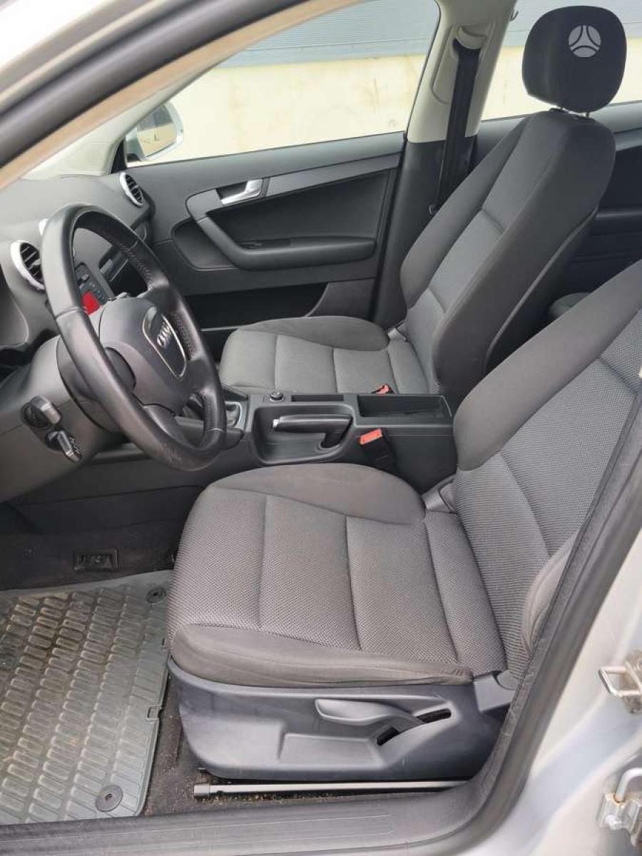 Pelēks Audi A3 2010 Šauļi, ar dzinēja tilpumu 1.40 L un nobraukumu 211 tūkst. km par 3000 €, foto 11 vietnē AUTOMOTO.COM.LV