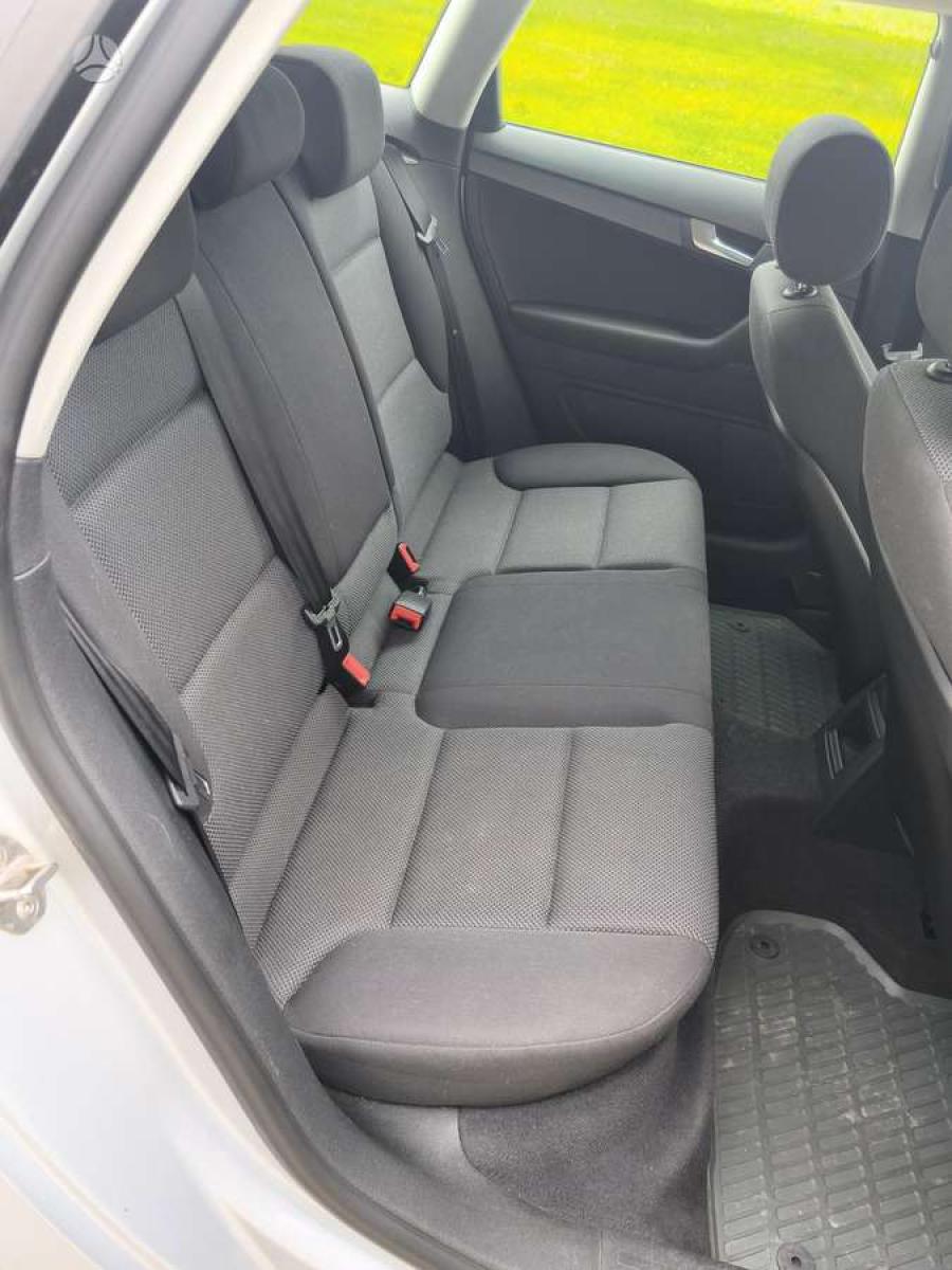 Pelēks Audi A3 2010 Šauļi, ar dzinēja tilpumu 1.40 L un nobraukumu 211 tūkst. km par 3000 €, foto 14 vietnē AUTOMOTO.COM.LV