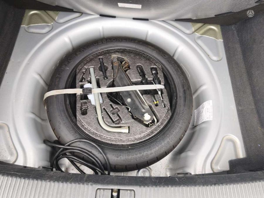 Pelēks Audi A3 2010 Šauļi, ar dzinēja tilpumu 1.40 L un nobraukumu 211 tūkst. km par 3000 €, foto 18 vietnē AUTOMOTO.COM.LV