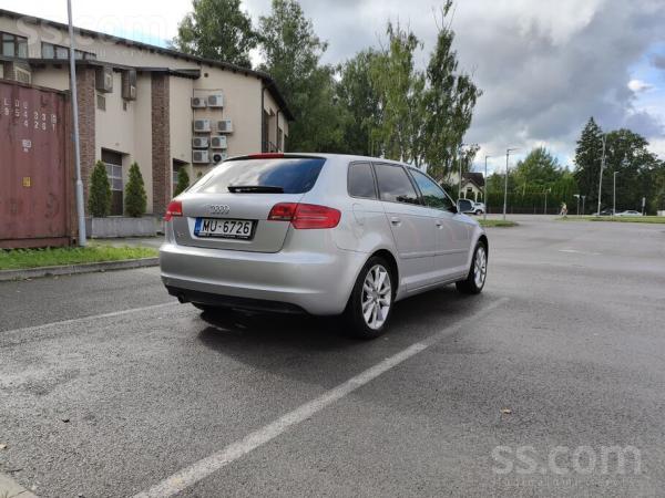 Серый Ауди А3 2010 в Рига, объемом двигателя 1.60 л и пробегом 271 тыс. км за 4200 €, фото 5 на AUTOMOTO.COM.LV
