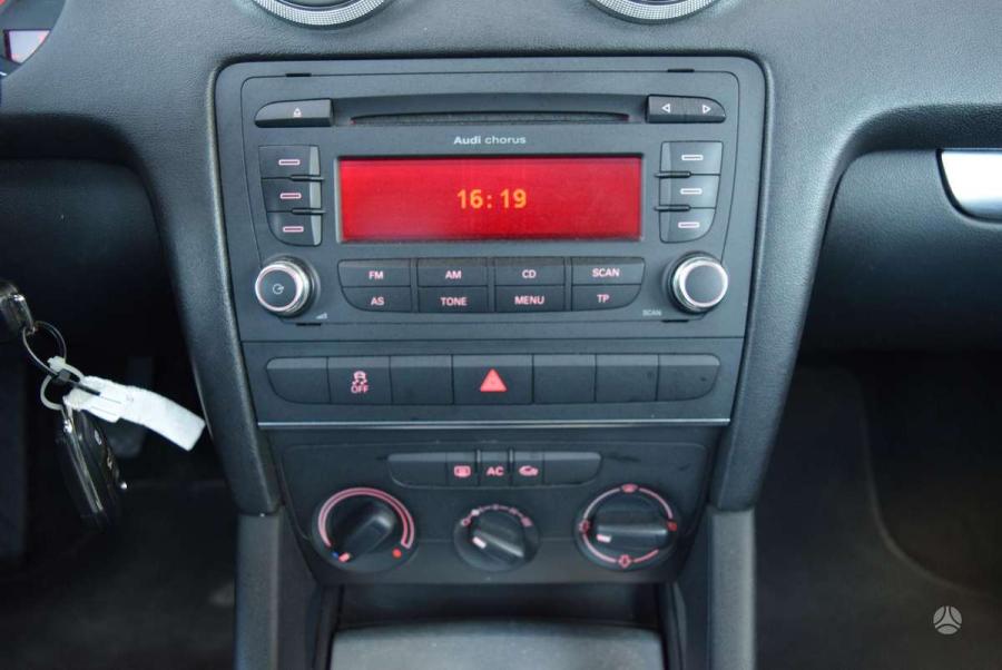 Grey Audi A3 2010 in Vilnius, with an engine capacity of 1.60 L and mileage of 176 thousand km for 3800 €, photo 27 on AUTOMOTO.COM.LV