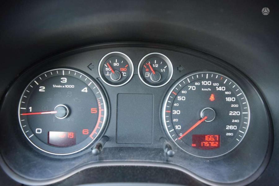 Grey Audi A3 2010 in Vilnius, with an engine capacity of 1.60 L and mileage of 176 thousand km for 3800 €, photo 29 on AUTOMOTO.COM.LV