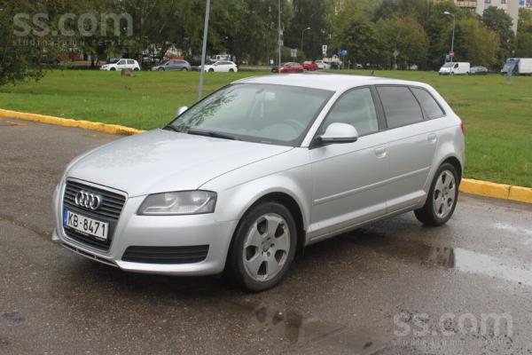 Pelēks Audi A3 2010 Rīga, ar dzinēja tilpumu 1.60 L un nobraukumu 229 tūkst. km par 5900 €, foto 1 vietnē AUTOMOTO.COM.LV