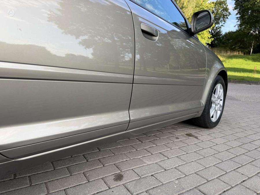 Grey Audi A3 2010 in Vilnius, with an engine capacity of 0.00 L and mileage of 269 thousand km for 4400 €, photo 12 on AUTOMOTO.COM.LV