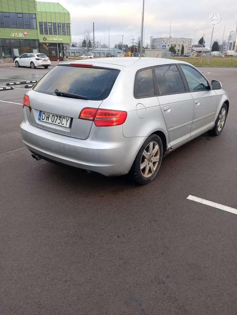 Grey Audi A3 2011 in Kaunas, with an engine capacity of 1.39 L and mileage of 240 thousand km for 1500 €, photo 3 on AUTOMOTO.COM.LV