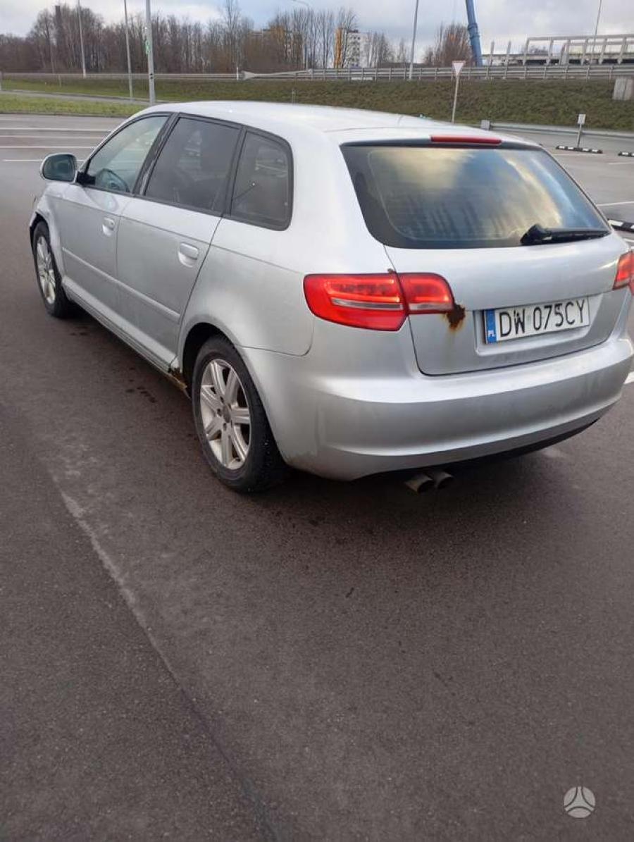Grey Audi A3 2011 in Kaunas, with an engine capacity of 1.39 L and mileage of 240 thousand km for 1500 €, photo 4 on AUTOMOTO.COM.LV