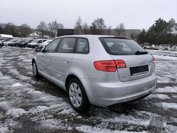 Grey Audi A3 2011 in Alytus, with an engine capacity of 1.60 L and mileage of 300 thousand km for 5500 €, photo 4 on AUTOMOTO.COM.LV