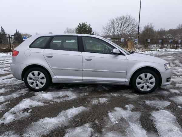 Grey Audi A3 2011 in Alytus, with an engine capacity of 1.60 L and mileage of 300 thousand km for 5500 €, photo 9 on AUTOMOTO.COM.LV