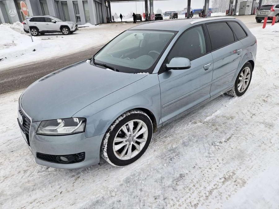Grey Audi A3 2011 in Mazeikiai, with an engine capacity of 1.97 L and mileage of 185 thousand km for 5650 €, photo 1 on AUTOMOTO.COM.LV