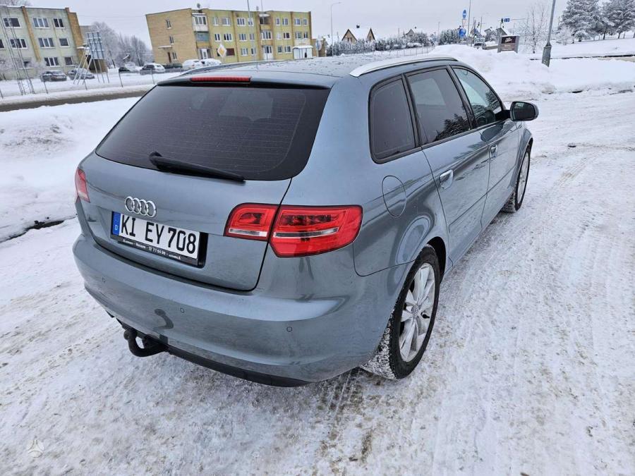 Grey Audi A3 2011 in Mazeikiai, with an engine capacity of 1.97 L and mileage of 185 thousand km for 5650 €, photo 10 on AUTOMOTO.COM.LV