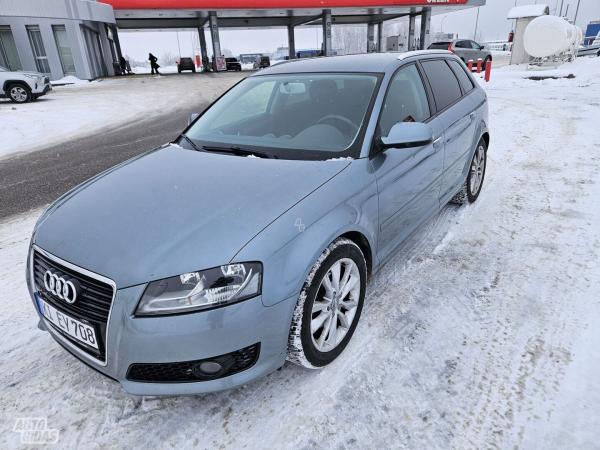 Pelēks Audi A3 2011 Mažeikiai, ar dzinēja tilpumu 2.00 L un nobraukumu 185 tūkst. km par 5650 €, foto 1 vietnē AUTOMOTO.COM.LV