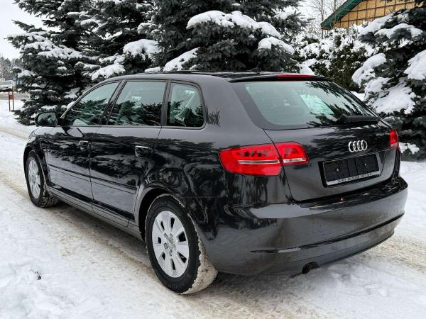 Pelēks Audi A3 2011 Utena, ar dzinēja tilpumu 1.60 L un nobraukumu 250 tūkst. km par 4990 €, foto 3 vietnē AUTOMOTO.COM.LV