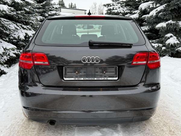 Pelēks Audi A3 2011 Utena, ar dzinēja tilpumu 1.60 L un nobraukumu 250 tūkst. km par 4990 €, foto 7 vietnē AUTOMOTO.COM.LV